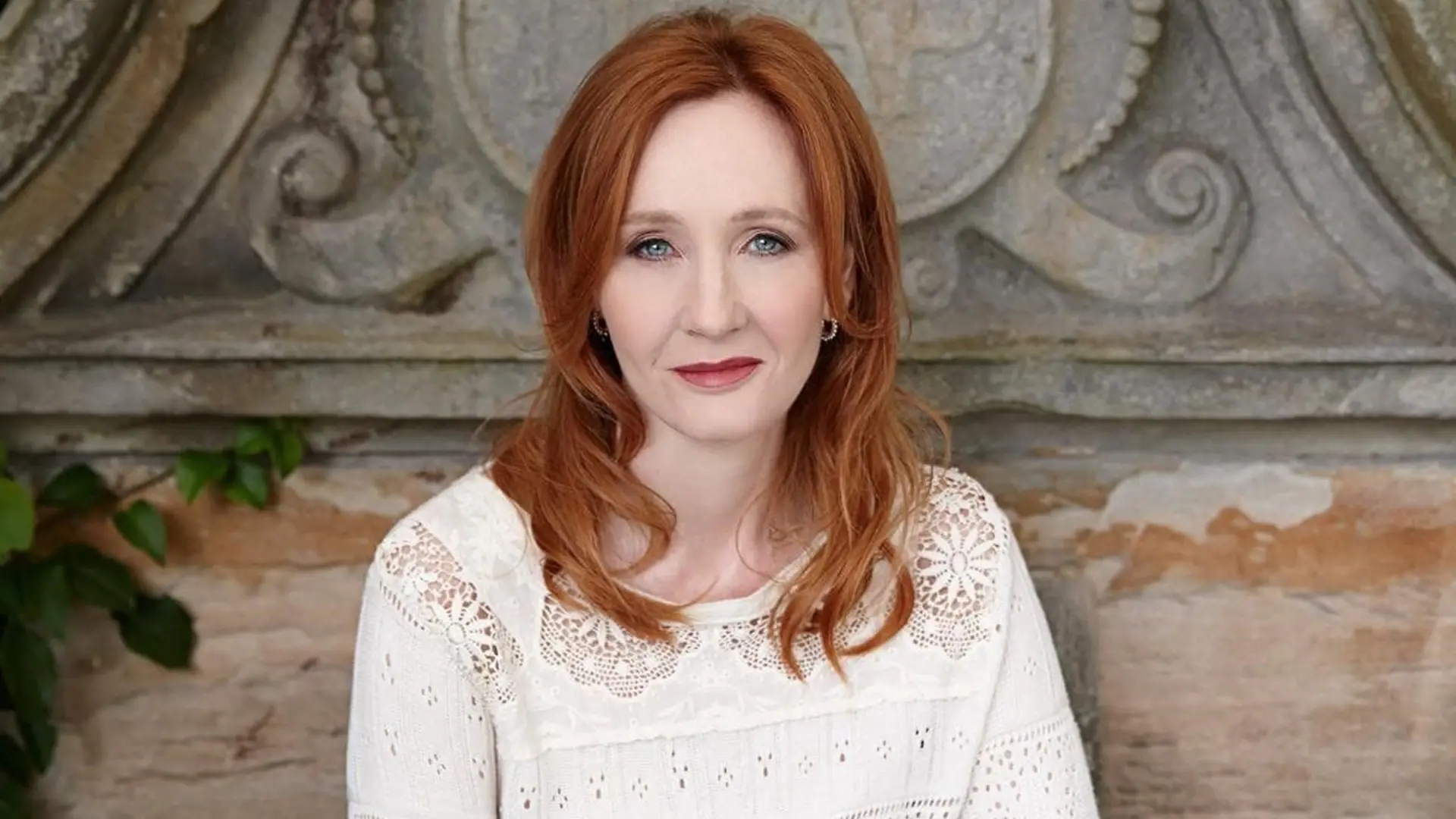 La serie de Harry Potter recibe la "visita real" de J. K. Rowling para ...