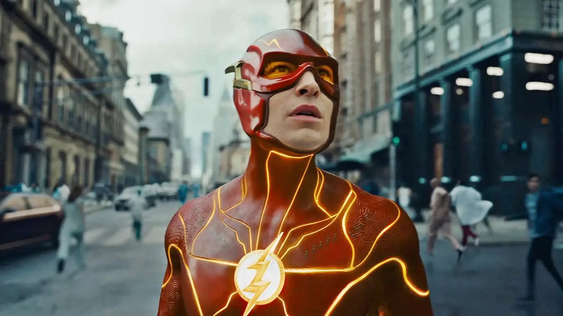 The Flash se promociona a lo grande a través de un espectáculo con 600 ...