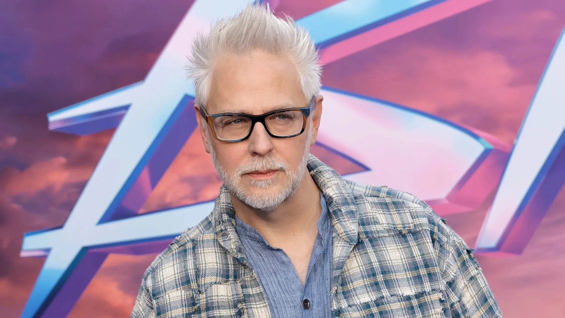 James Gunn garantiza que el nuevo Universo Extendido de DC va a llegar ...