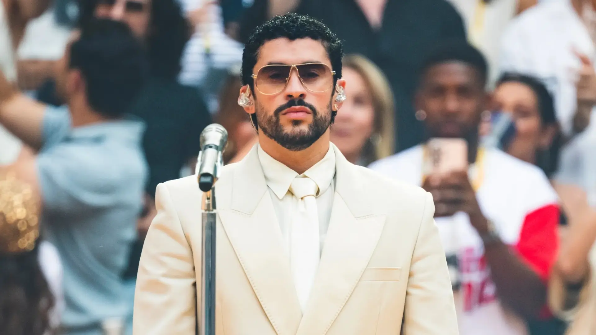 Bad Bunny se convierte en un juguete para Toy Story 5 y ya podemos ver ...