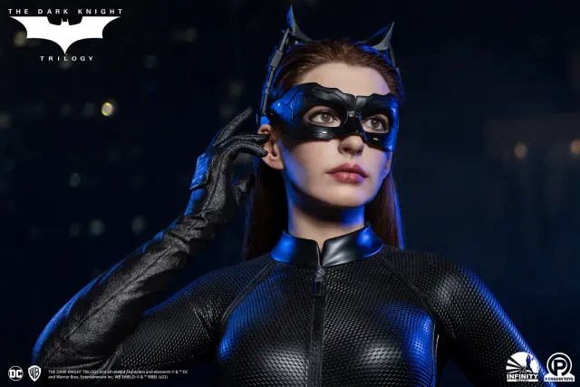 Busto de Catwoman de Infinity Studio y Penguin Toys