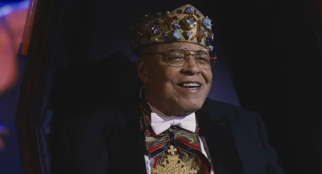 Imágenes oficiales de la película El rey de Zamunda